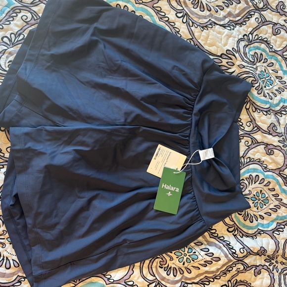 HALARA | Shorts | Halara Deep Blue Shorts 7 Inch L Nwt | Poshmark